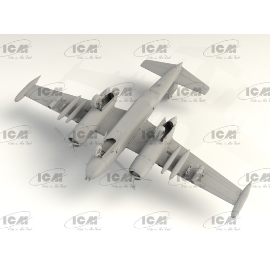 ICM 48278 - 1/48 B-26K Counter Invader (early) US Attack Aircraft, scale model Model Kit ...